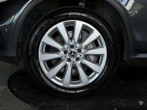 Pelēks Mercedes-Benz GLC 300 2020 Kauņa, ar dzinēja tilpumu 1.99 L un nobraukumu 132 tūkst. km par 31490 €, foto 8 vietnē AUTOMOTO.COM.LV