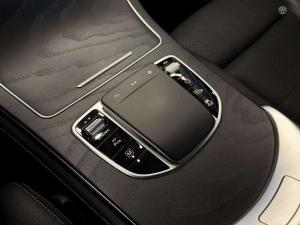 Pelēks Mercedes-Benz GLC 300 2020 Kauņa, ar dzinēja tilpumu 1.99 L un nobraukumu 132 tūkst. km par 31490 €, foto 21 vietnē AUTOMOTO.COM.LV