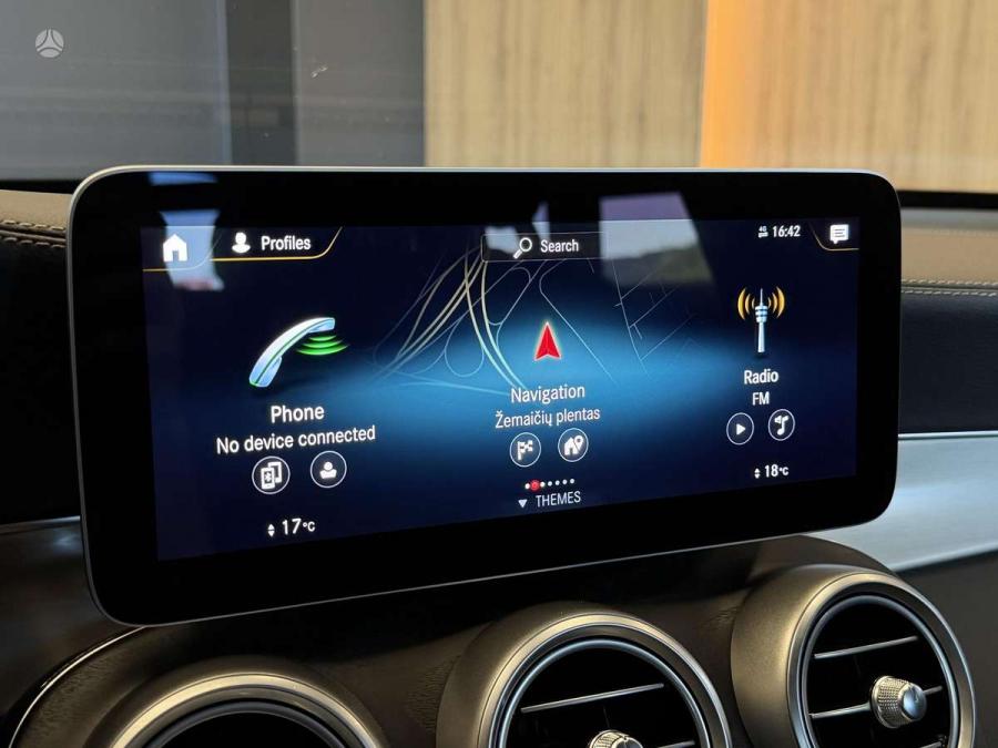 Pelēks Mercedes-Benz GLC 300 2020 Kauņa, ar dzinēja tilpumu 1.99 L un nobraukumu 132 tūkst. km par 31490 €, foto 31 vietnē AUTOMOTO.COM.LV