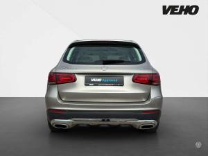 Pelēks Mercedes-Benz GLC 300 2020 Viļņa, ar dzinēja tilpumu 1.99 L un nobraukumu 127 tūkst. km par 30900 €, foto 5 vietnē AUTOMOTO.COM.LV