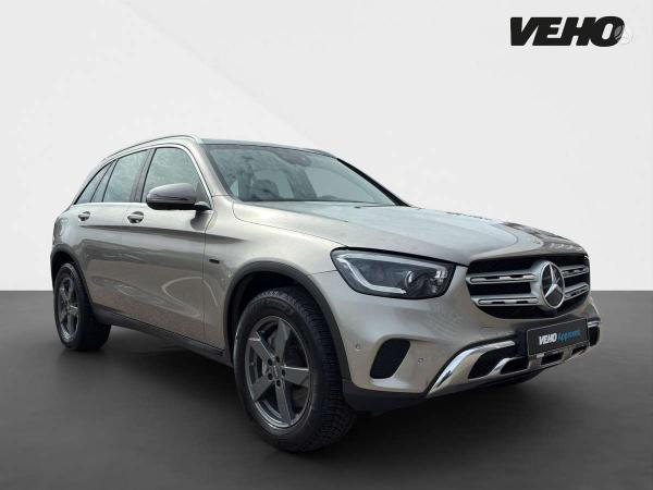 Pelēks Mercedes-Benz GLC 300 2020 Viļņa, ar dzinēja tilpumu 1.99 L un nobraukumu 127 tūkst. km par 30900 €, foto 7 vietnē AUTOMOTO.COM.LV