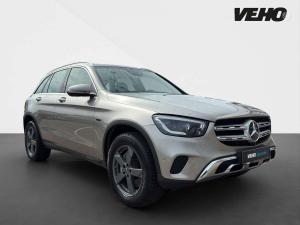 Pelēks Mercedes-Benz GLC 300 2020 Viļņa, ar dzinēja tilpumu 1.99 L un nobraukumu 127 tūkst. km par 30900 €, foto 8 vietnē AUTOMOTO.COM.LV