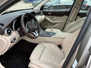 Pelēks Mercedes-Benz GLC 300 2020 Viļņa, ar dzinēja tilpumu 1.99 L un nobraukumu 127 tūkst. km par 30900 €, foto 13 vietnē AUTOMOTO.COM.LV