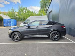 Grey Mercedes-Benz GLC 300 2020 in Kaunas, with an engine capacity of 1.95 L and mileage of 145 thousand km for 25400 €, photo 6 on AUTOMOTO.COM.LV
