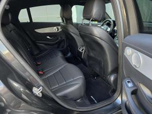 Grey Mercedes-Benz GLC 300 2020 in Kaunas, with an engine capacity of 1.95 L and mileage of 145 thousand km for 25400 €, photo 32 on AUTOMOTO.COM.LV