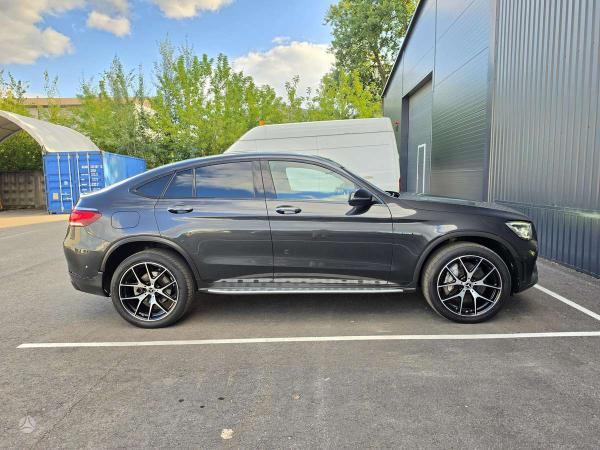 Pelēks Mercedes-Benz GLC 300 2020 Kauņa, ar dzinēja tilpumu 1.95 L un nobraukumu 145 tūkst. km par 25400 €, foto 5 vietnē AUTOMOTO.COM.LV