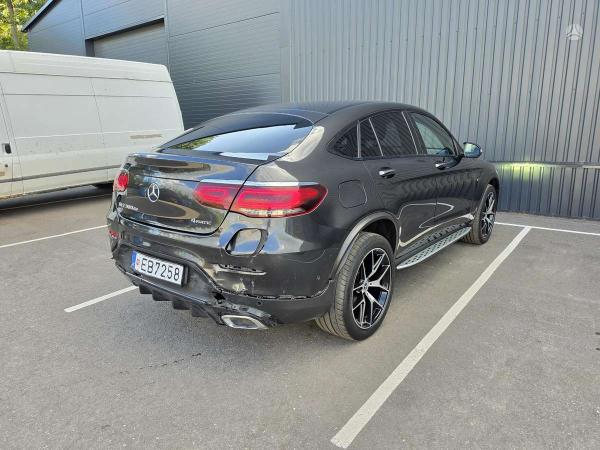 Pelēks Mercedes-Benz GLC 300 2020 Kauņa, ar dzinēja tilpumu 1.95 L un nobraukumu 145 tūkst. km par 25400 €, foto 9 vietnē AUTOMOTO.COM.LV