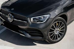 Grey Mercedes-Benz GLC 300 2020 in Vilnius, with an engine capacity of 1.99 L and mileage of 124 thousand km for 30900 €, photo 17 on AUTOMOTO.COM.LV