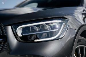 Grey Mercedes-Benz GLC 300 2020 in Vilnius, with an engine capacity of 1.99 L and mileage of 124 thousand km for 30900 €, photo 18 on AUTOMOTO.COM.LV