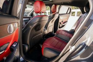 Grey Mercedes-Benz GLC 300 2020 in Vilnius, with an engine capacity of 1.99 L and mileage of 124 thousand km for 30900 €, photo 36 on AUTOMOTO.COM.LV