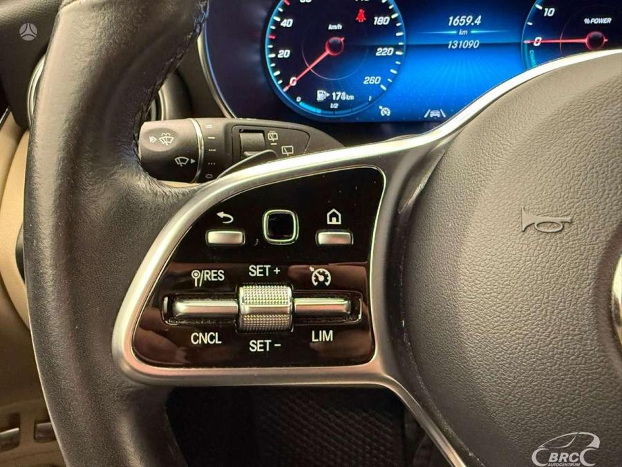 Pelēks Mercedes-Benz GLC 300 2020 Viļņa, ar dzinēja tilpumu 1.99 L un nobraukumu 131 tūkst. km par 29500 €, foto 17 vietnē AUTOMOTO.COM.LV