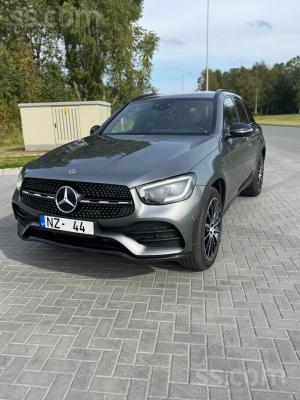 Серый Мерседес GLC 300 2020 в Кулдига, объемом двигателя 2.00 л и пробегом 146 тыс. км за 32500 €, фото  на AUTOMOTO.COM.LV