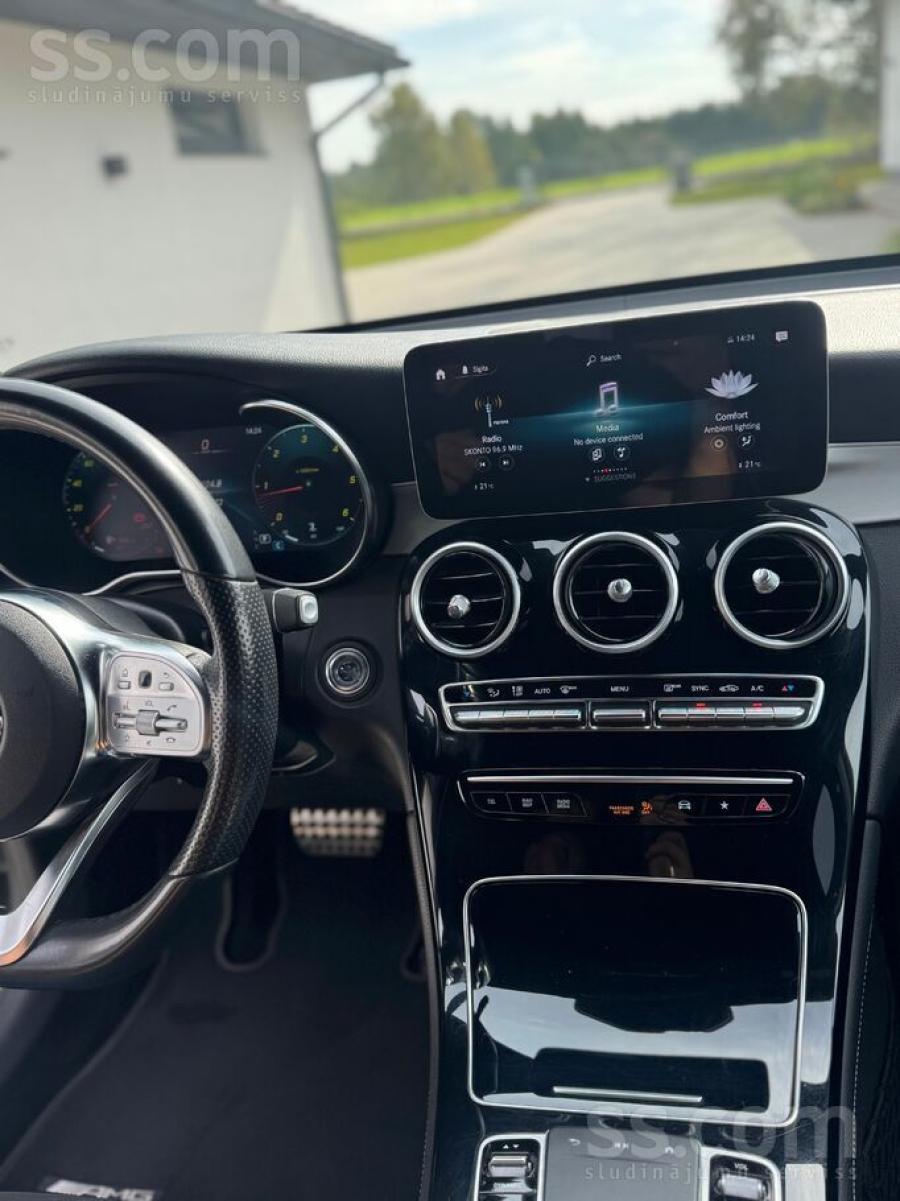Grey Mercedes-Benz GLC 300 2020 in Kuldiga, with an engine capacity of 2.00 L and mileage of 146 thousand km for 32500 €, photo 13 on AUTOMOTO.COM.LV