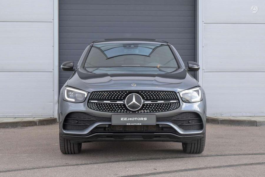 Серый Мерседес GLC 300 2020 в Каунас, объемом двигателя 1.95 л и пробегом 142 тыс. км за 34999 €, фото 6 на AUTOMOTO.COM.LV