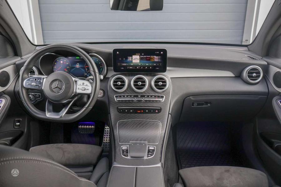 Серый Мерседес GLC 300 2020 в Каунас, объемом двигателя 1.95 л и пробегом 142 тыс. км за 34999 €, фото 25 на AUTOMOTO.COM.LV