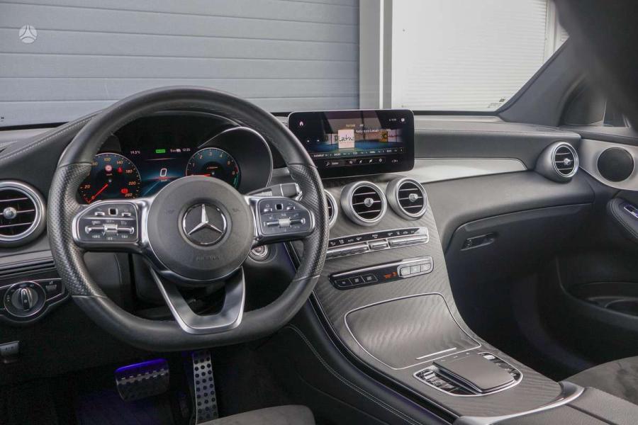 Серый Мерседес GLC 300 2020 в Каунас, объемом двигателя 1.95 л и пробегом 142 тыс. км за 34999 €, фото 26 на AUTOMOTO.COM.LV