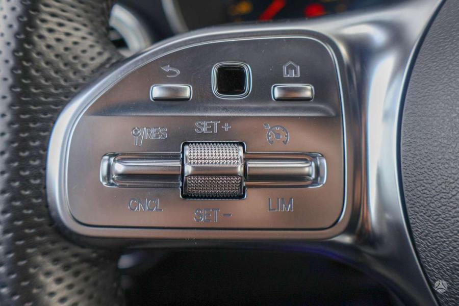 Серый Мерседес GLC 300 2020 в Каунас, объемом двигателя 1.95 л и пробегом 142 тыс. км за 34999 €, фото 28 на AUTOMOTO.COM.LV