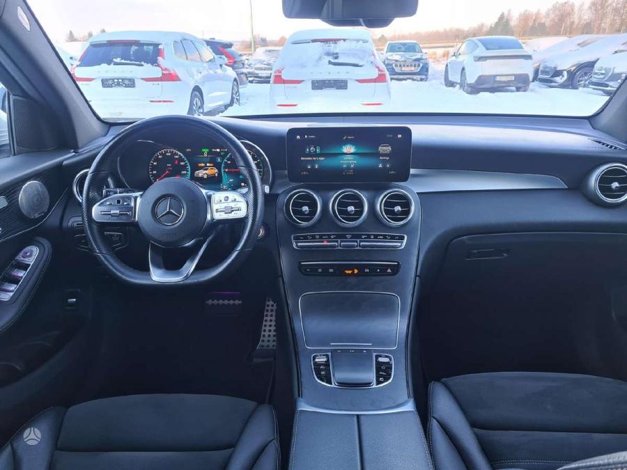 Pelēks Mercedes-Benz GLC 300 2021 Šauļi, ar dzinēja tilpumu 1.95 L un nobraukumu 138 tūkst. km par 34485 €, foto 12 vietnē AUTOMOTO.COM.LV