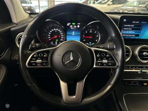 Grey Mercedes-Benz GLC 300 2021 in Kaunas, with an engine capacity of 1.95 L and mileage of 225 thousand km for 26900 €, photo 8 on AUTOMOTO.COM.LV