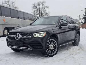 Grey Mercedes-Benz GLC 300 2021 in Vilnius, with an engine capacity of 2.00 L and mileage of 81 thousand km for 31900 €, photo 6 on AUTOMOTO.COM.LV