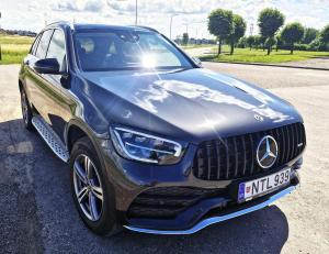 Pelēks Mercedes-Benz GLC 300 2021 Kauņa, ar dzinēja tilpumu 1.99 L un nobraukumu 92 tūkst. km par 29500 €, foto 4 vietnē AUTOMOTO.COM.LV