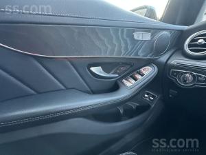 Grey Mercedes-Benz GLC 300 2021 in Cesis, with an engine capacity of 2.00 L and mileage of 93 thousand km for 33500 €, photo 8 on AUTOMOTO.COM.LV