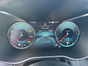 Grey Mercedes-Benz GLC 300 2021 in Cesis, with an engine capacity of 2.00 L and mileage of 93 thousand km for 33500 €, photo 12 on AUTOMOTO.COM.LV