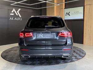 Серый Мерседес GLC 300 2021 в Каунас, объемом двигателя 1.99 л и пробегом 157 тыс. км за 30990 €, фото 11 на AUTOMOTO.COM.LV