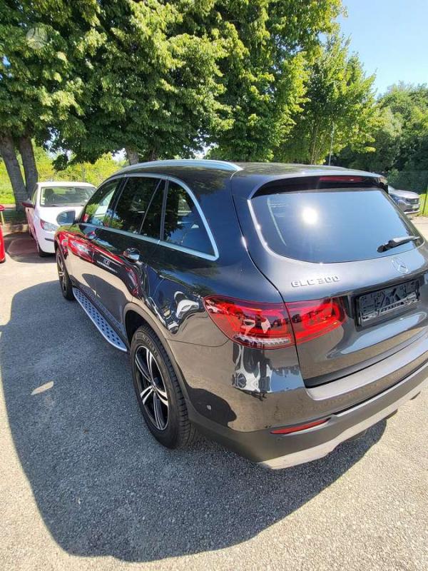 Grey Mercedes-Benz GLC 300 2021 in Silale, with an engine capacity of 2.00 L and mileage of 89 thousand km for 27500 €, photo 9 on AUTOMOTO.COM.LV