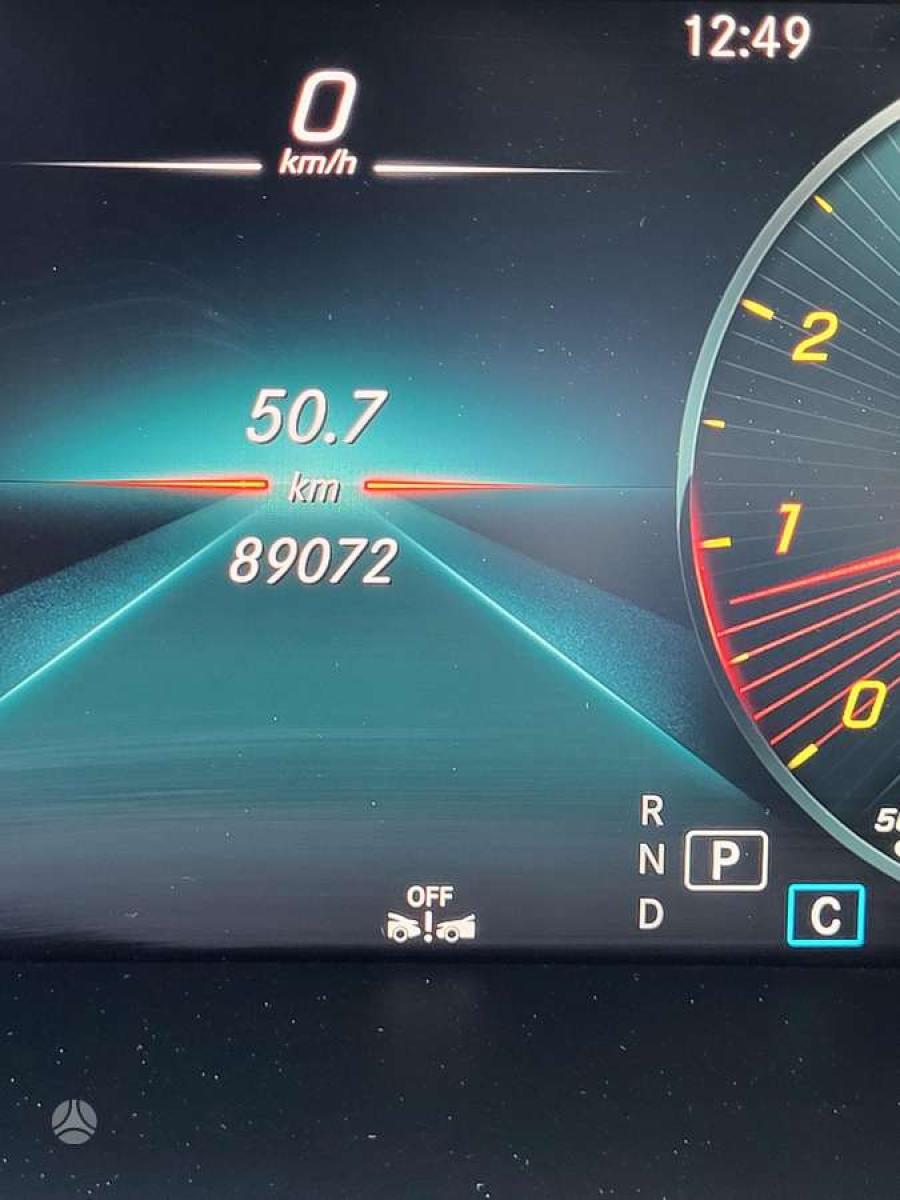 Grey Mercedes-Benz GLC 300 2021 in Silale, with an engine capacity of 2.00 L and mileage of 89 thousand km for 27500 €, photo 16 on AUTOMOTO.COM.LV