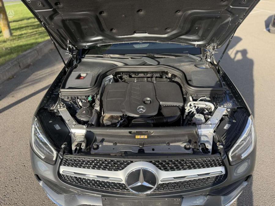 Pelēks Mercedes-Benz GLC 300 2021 Panevēža, ar dzinēja tilpumu 1.95 L un nobraukumu 119 tūkst. km par 26900 €, foto 15 vietnē AUTOMOTO.COM.LV