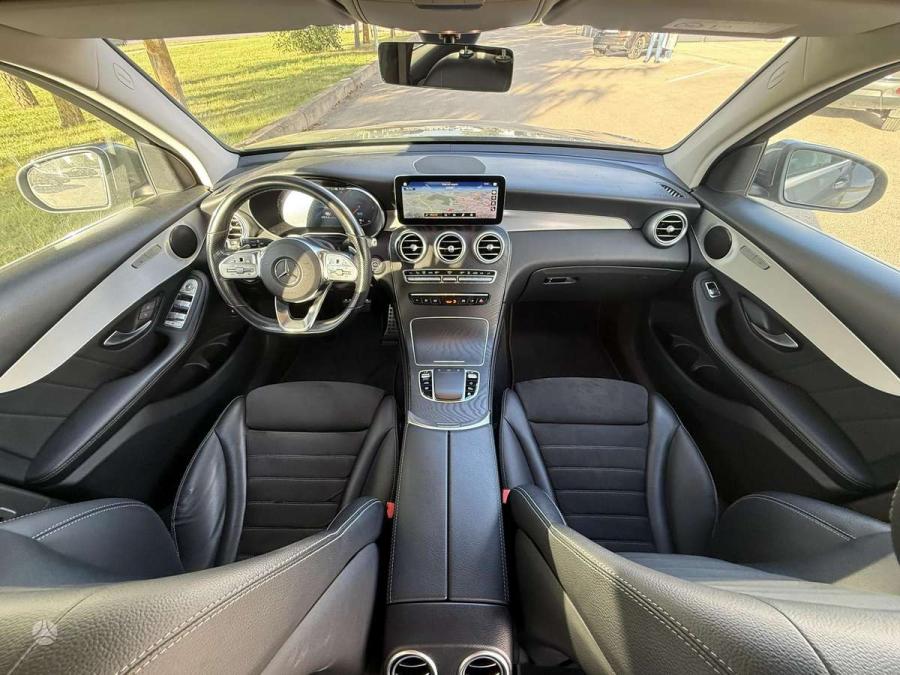 Pelēks Mercedes-Benz GLC 300 2021 Panevēža, ar dzinēja tilpumu 1.95 L un nobraukumu 119 tūkst. km par 26900 €, foto 28 vietnē AUTOMOTO.COM.LV
