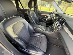 Pelēks Mercedes-Benz GLC 300 2021 Panevēža, ar dzinēja tilpumu 1.95 L un nobraukumu 119 tūkst. km par 26900 €, foto 29 vietnē AUTOMOTO.COM.LV