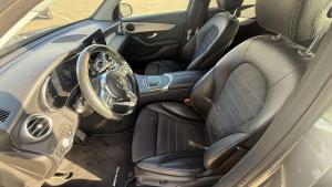 Pelēks Mercedes-Benz GLC 300 2021 Panevēža, ar dzinēja tilpumu 1.95 L un nobraukumu 119 tūkst. km par 26900 €, foto 30 vietnē AUTOMOTO.COM.LV