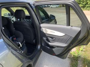 Pelēks Mercedes-Benz GLC 300 2021 Kauņa, ar dzinēja tilpumu 1.95 L un nobraukumu 95 tūkst. km par 33500 €, foto 18 vietnē AUTOMOTO.COM.LV