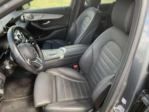 Pelēks Mercedes-Benz GLC 300 2021 Kauņa, ar dzinēja tilpumu 1.95 L un nobraukumu 95 tūkst. km par 33500 €, foto 19 vietnē AUTOMOTO.COM.LV