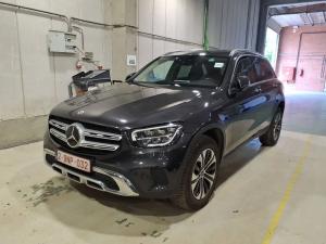 Серый Мерседес GLC 300 2022 в Рига, объемом двигателя 2.00 л и пробегом 195 тыс. км за 27990 €, фото 3 на AUTOMOTO.COM.LV