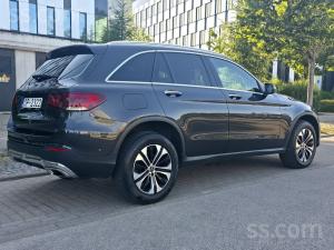 Pelēks Mercedes-Benz GLC 300 2022 Rīga, ar dzinēja tilpumu 2.00 L un nobraukumu 195 tūkst. km par 27490 €, foto 6 vietnē AUTOMOTO.COM.LV