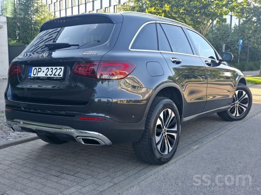 Pelēks Mercedes-Benz GLC 300 2022 Rīga, ar dzinēja tilpumu 2.00 L un nobraukumu 195 tūkst. km par 27490 €, foto 10 vietnē AUTOMOTO.COM.LV