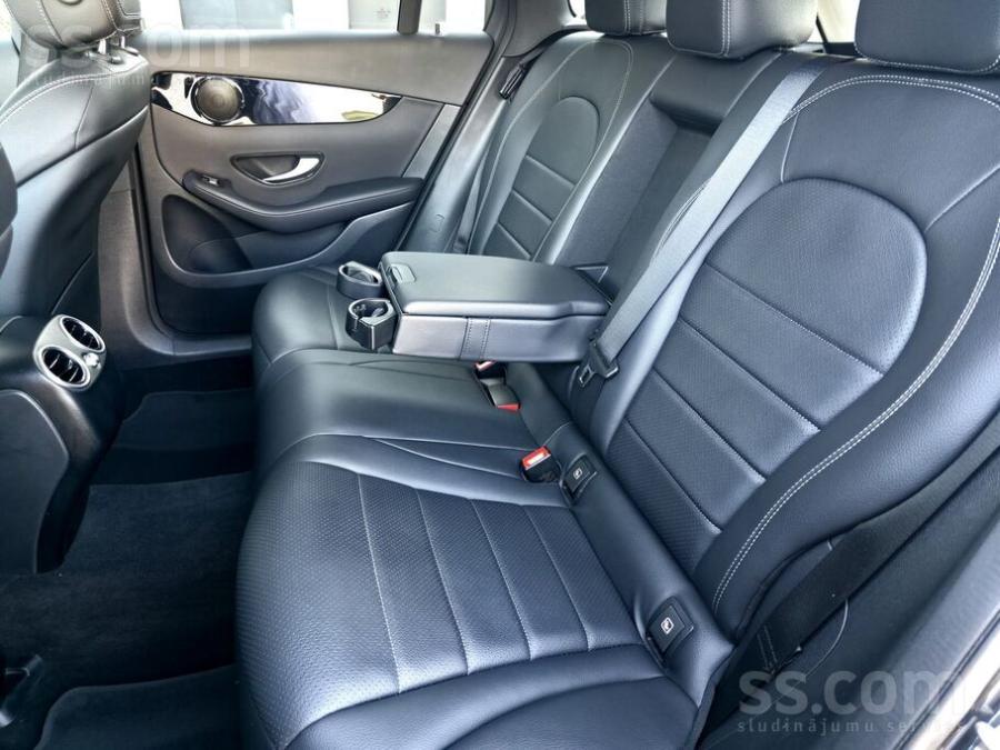 Pelēks Mercedes-Benz GLC 300 2022 Rīga, ar dzinēja tilpumu 2.00 L un nobraukumu 195 tūkst. km par 27490 €, foto 25 vietnē AUTOMOTO.COM.LV