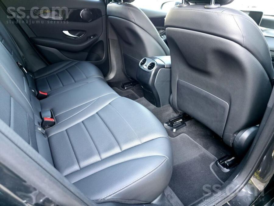 Pelēks Mercedes-Benz GLC 300 2022 Rīga, ar dzinēja tilpumu 2.00 L un nobraukumu 195 tūkst. km par 27490 €, foto 27 vietnē AUTOMOTO.COM.LV