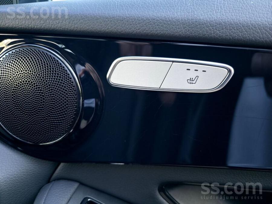 Pelēks Mercedes-Benz GLC 300 2022 Rīga, ar dzinēja tilpumu 2.00 L un nobraukumu 195 tūkst. km par 27490 €, foto 29 vietnē AUTOMOTO.COM.LV