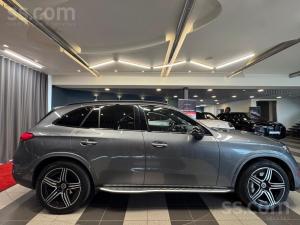Pelēks Mercedes-Benz GLC 300 2023 Rīga, ar dzinēja tilpumu 2.00 L un nobraukumu 63 tūkst. km par 53590 €, foto 8 vietnē AUTOMOTO.COM.LV