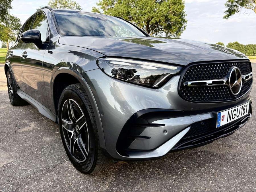Grey Mercedes-Benz GLC 300 2023 in Kaunas, with an engine capacity of 2.00 L and mileage of 69 thousand km for 48900 €, photo 11 on AUTOMOTO.COM.LV