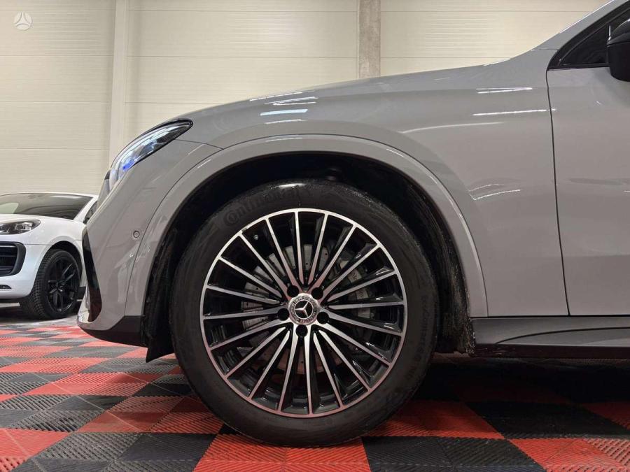 Pelēks Mercedes-Benz GLC 300 2024 Viļņa, ar dzinēja tilpumu 2.00 L un nobraukumu 25 tūkst. km par 55990 €, foto 10 vietnē AUTOMOTO.COM.LV