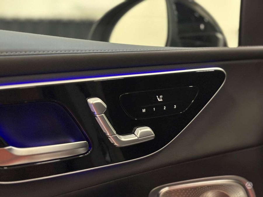 Pelēks Mercedes-Benz GLC 300 2024 Viļņa, ar dzinēja tilpumu 2.00 L un nobraukumu 25 tūkst. km par 55990 €, foto 14 vietnē AUTOMOTO.COM.LV
