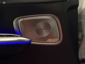 Pelēks Mercedes-Benz GLC 300 2024 Viļņa, ar dzinēja tilpumu 2.00 L un nobraukumu 25 tūkst. km par 55990 €, foto 15 vietnē AUTOMOTO.COM.LV