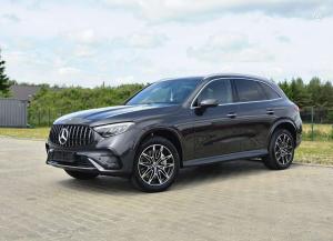 Серый Мерседес GLC 300 2025 в Вильнюс, объемом двигателя 2.00 л и пробегом 7 тыс. км за 51000 €, фото  на AUTOMOTO.COM.LV