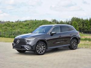 Серый Мерседес GLC 300 2025 в Вильнюс, объемом двигателя 2.00 л и пробегом 7 тыс. км за 51000 €, фото 38 на AUTOMOTO.COM.LV