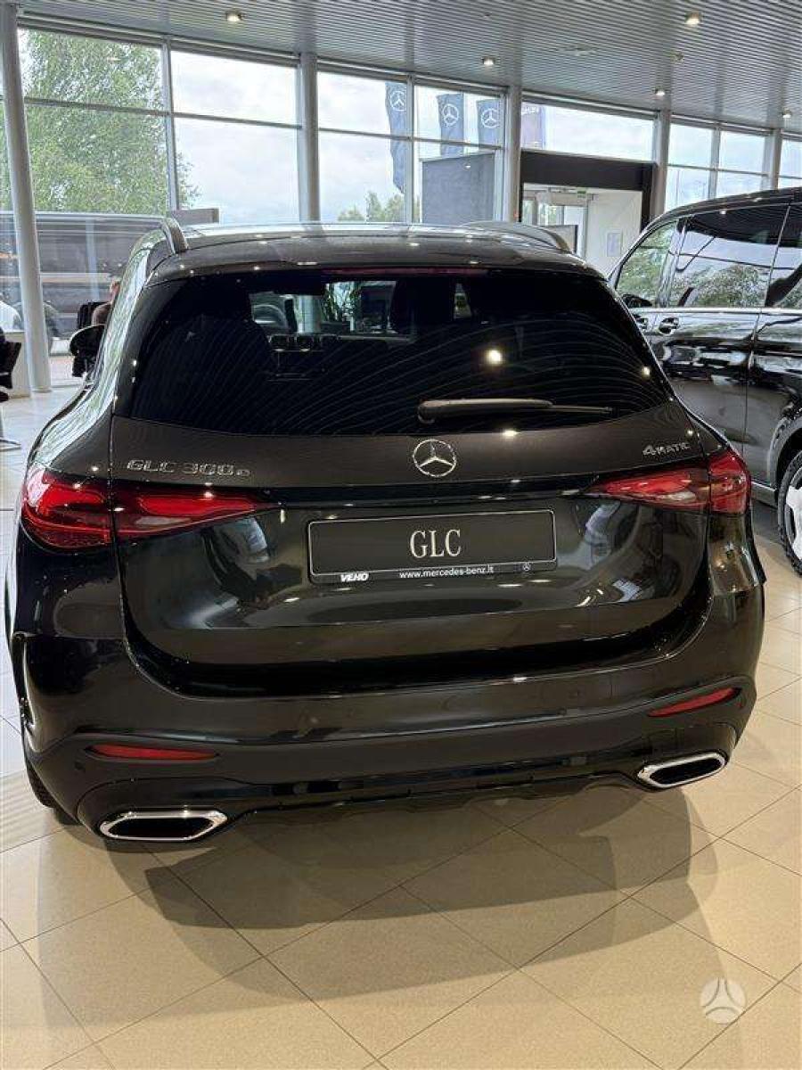 Grey Mercedes-Benz GLC 300 2026 in Kaunas, with an engine capacity of 2.00 L and mileage of 0 thousand km for 80405 €, photo 6 on AUTOMOTO.COM.LV
